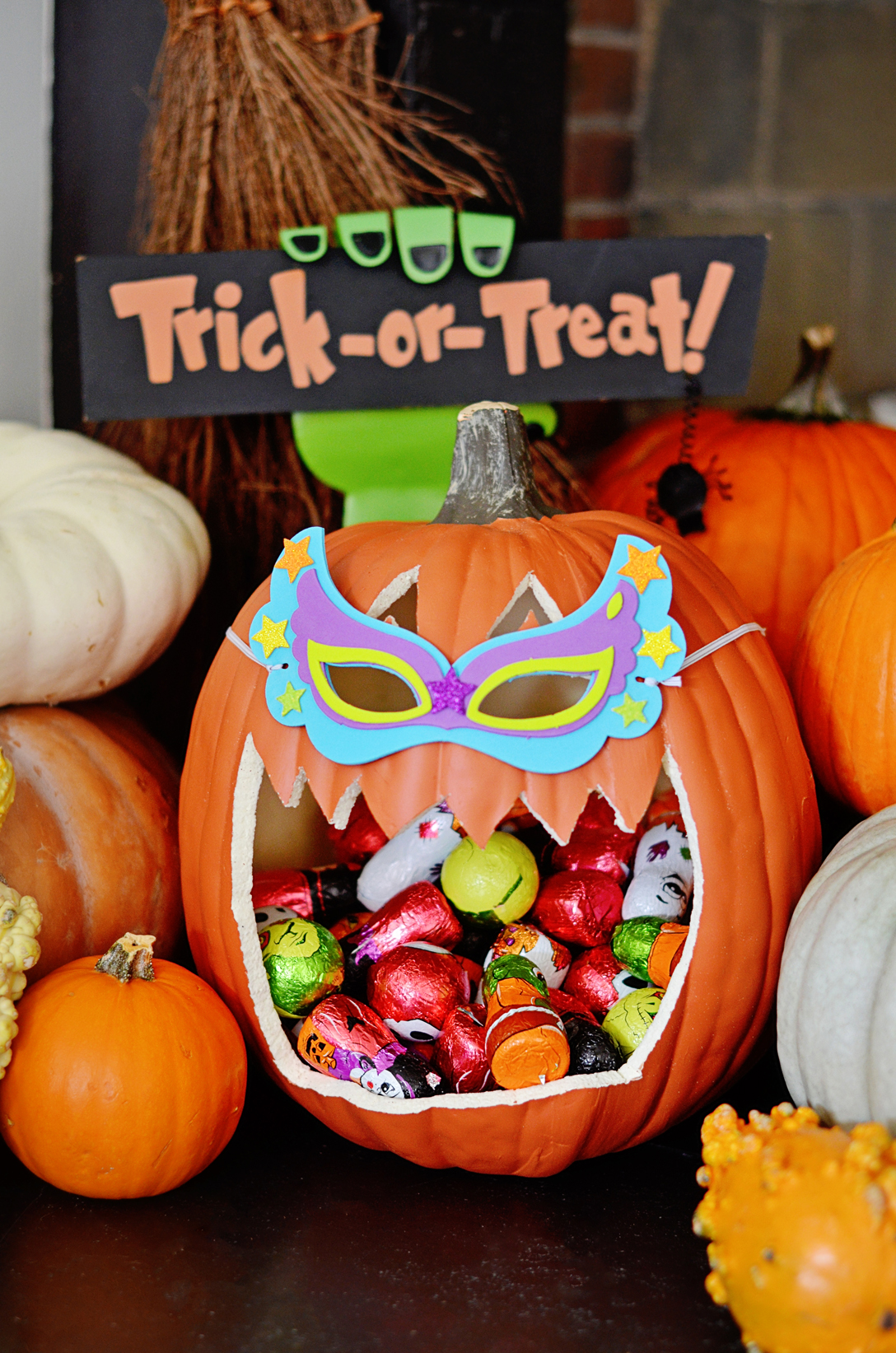 DIY Jack-O-Lantern Candy Holder - Project Nursery