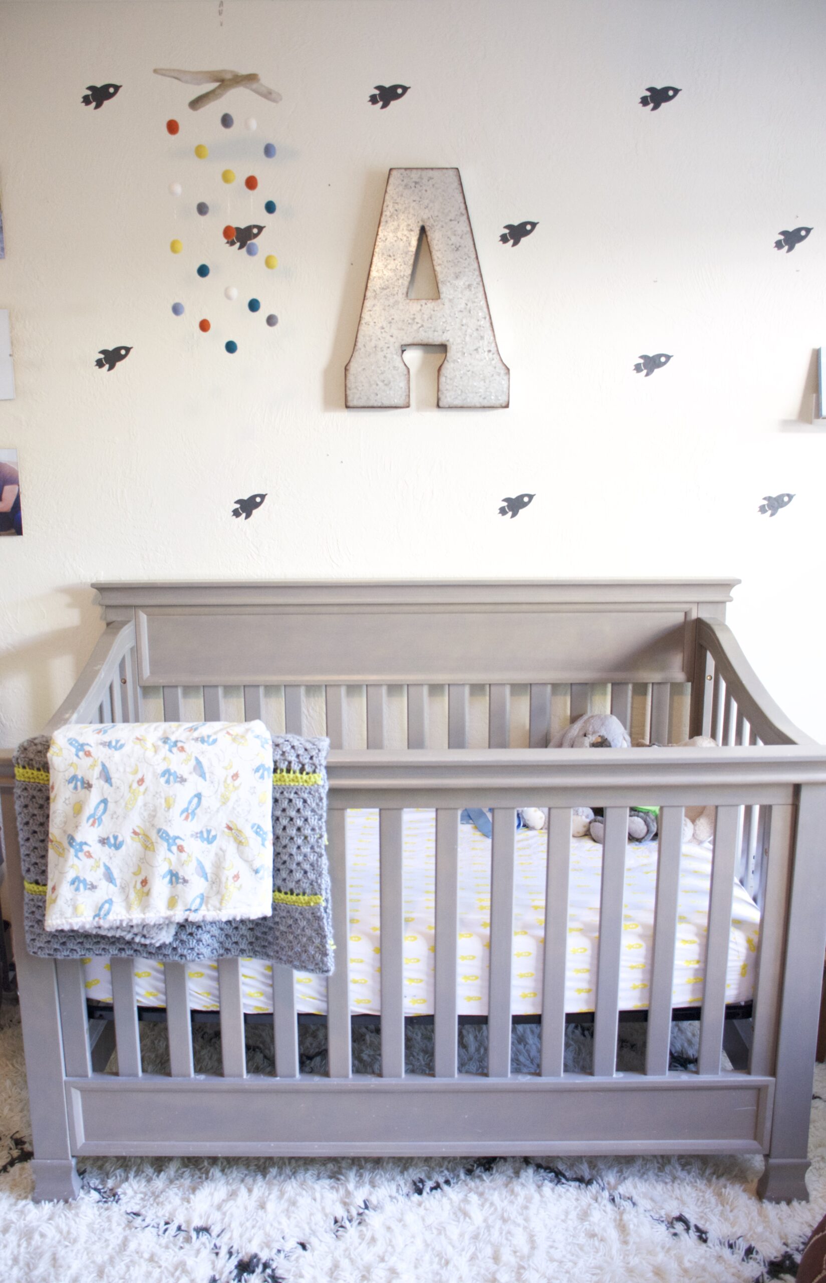 Archie's Robot + Rocket Ship Nursery - Project Nursery